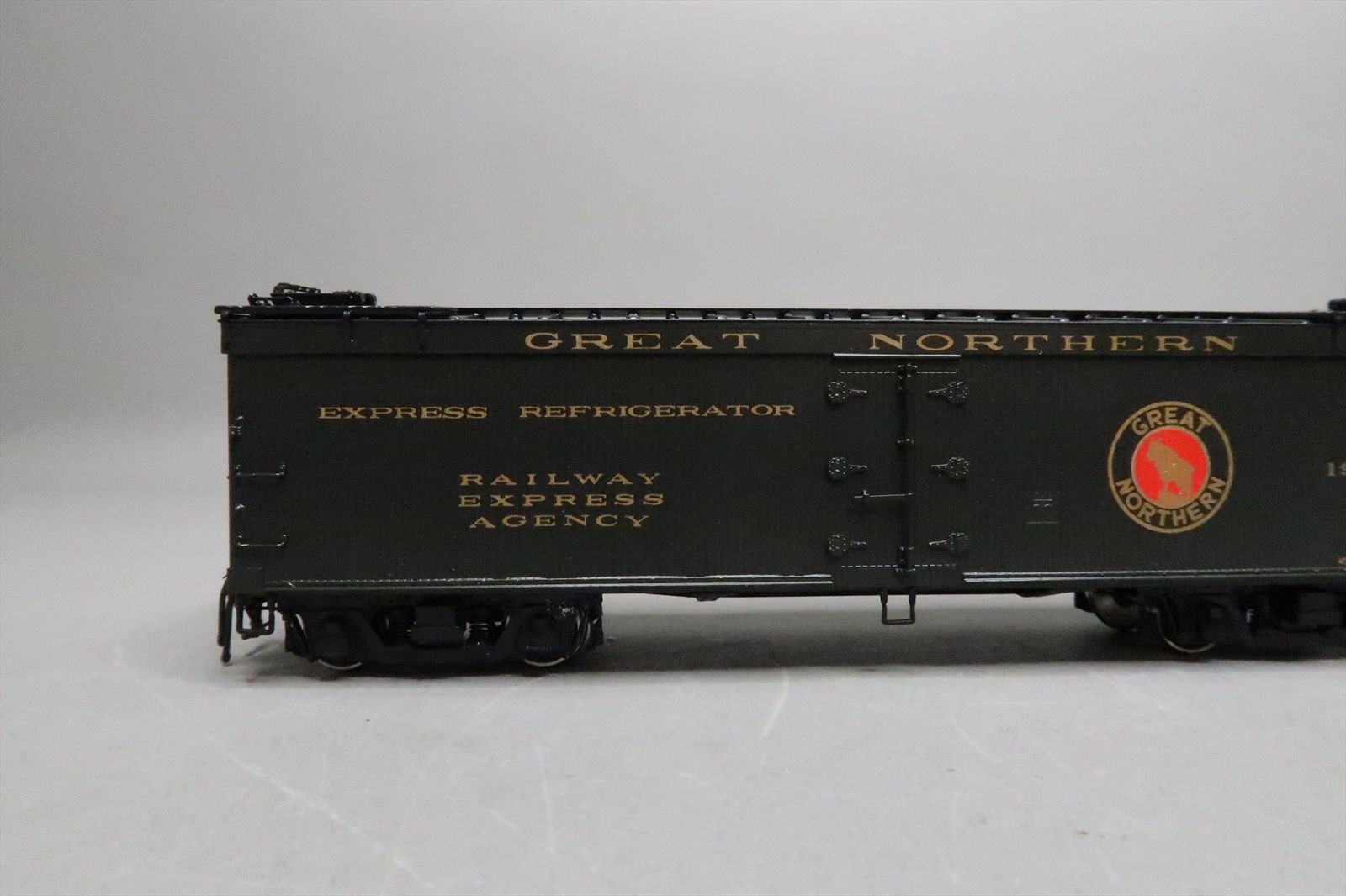 HO Brass Model - SSL GNEX01 GN Great Northern 44' Express Reefer #1964 ...
