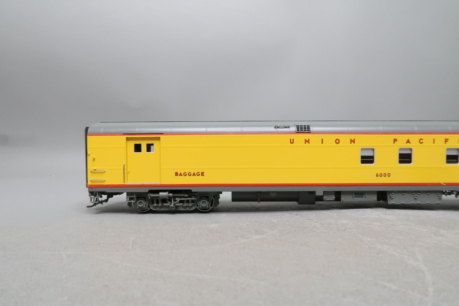HO Brass Model - TCY 1380.02 UP Union Pacific Baggage Dorm Dormitory ...