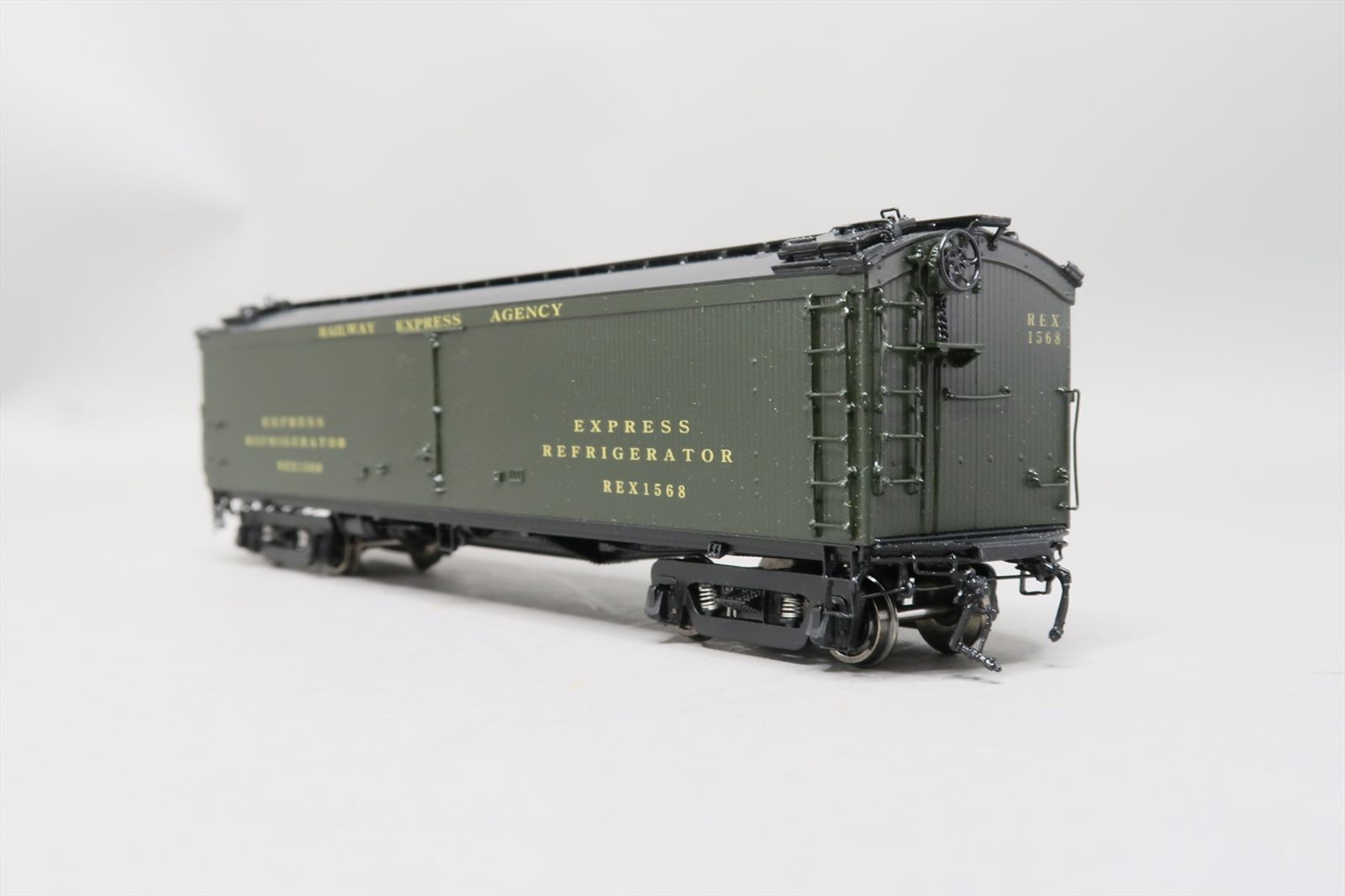 HO Brass Model - PSC 17806-7 REA Railway Express Reefer 53' BR Class ...