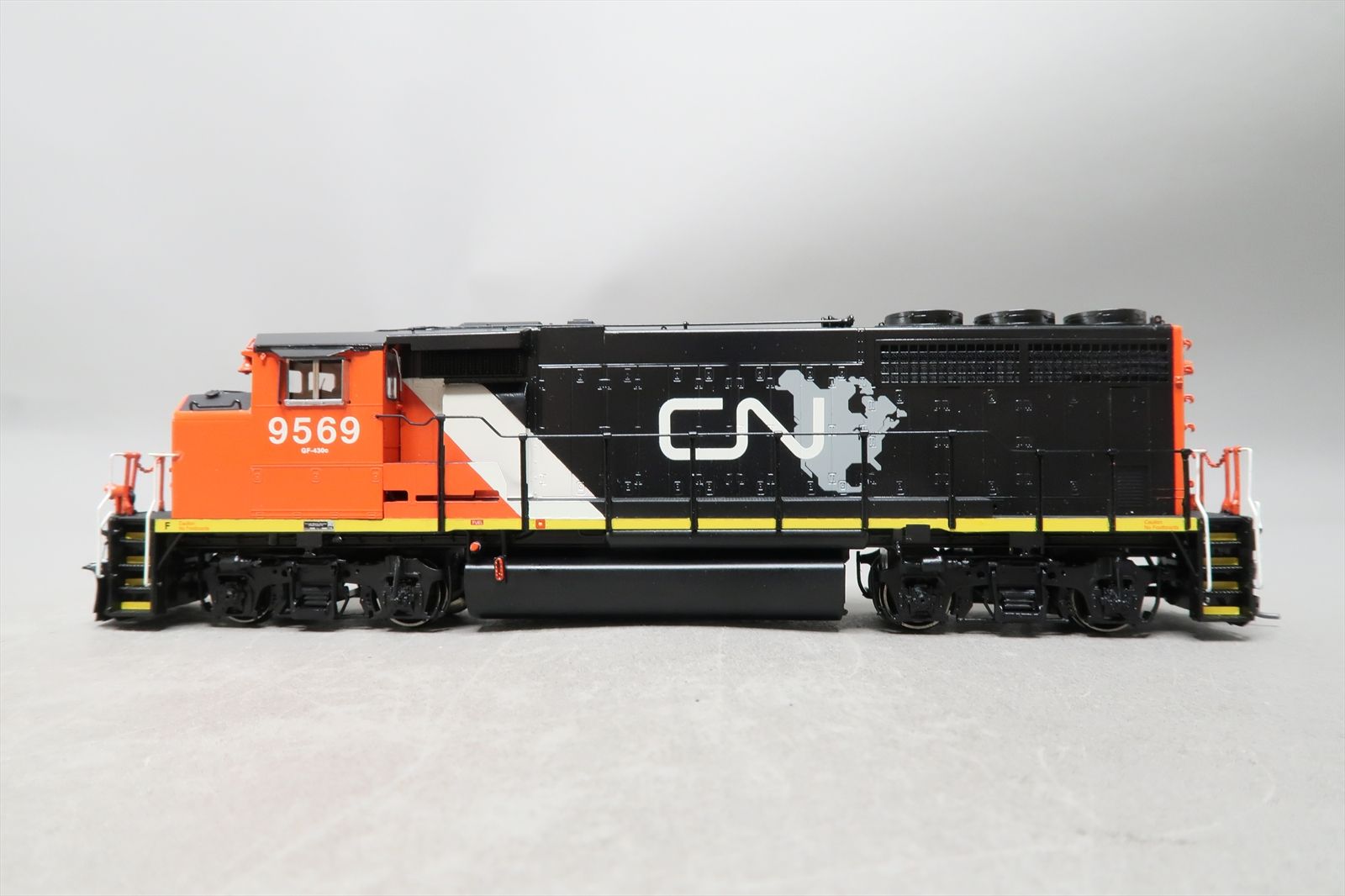 HO Brass Model - OMI CN CNR Canadian National EMD GP40-2 / GF-430c ...