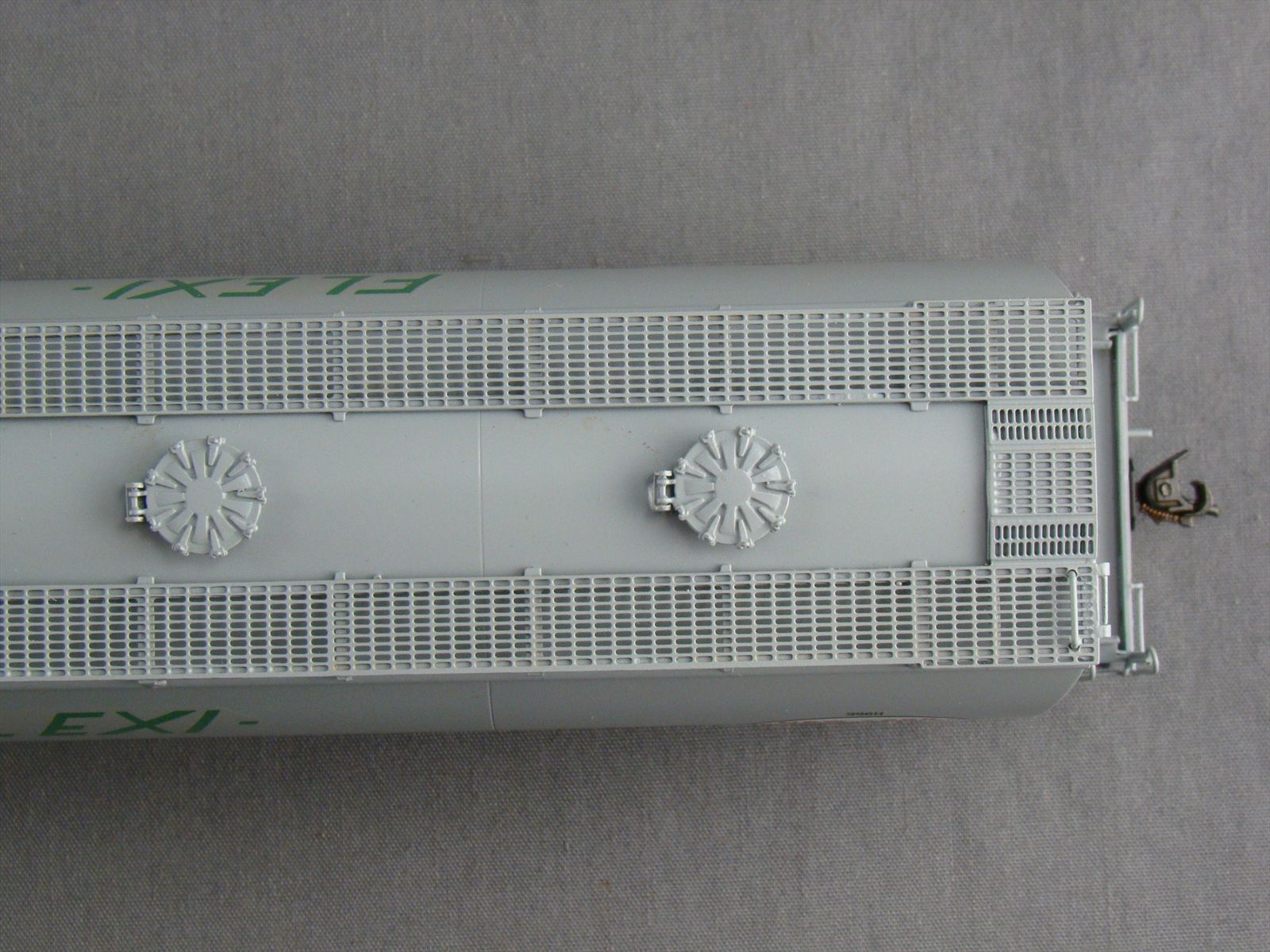 HO OMI NYC Flexi-Flow Covered Hopper #885867