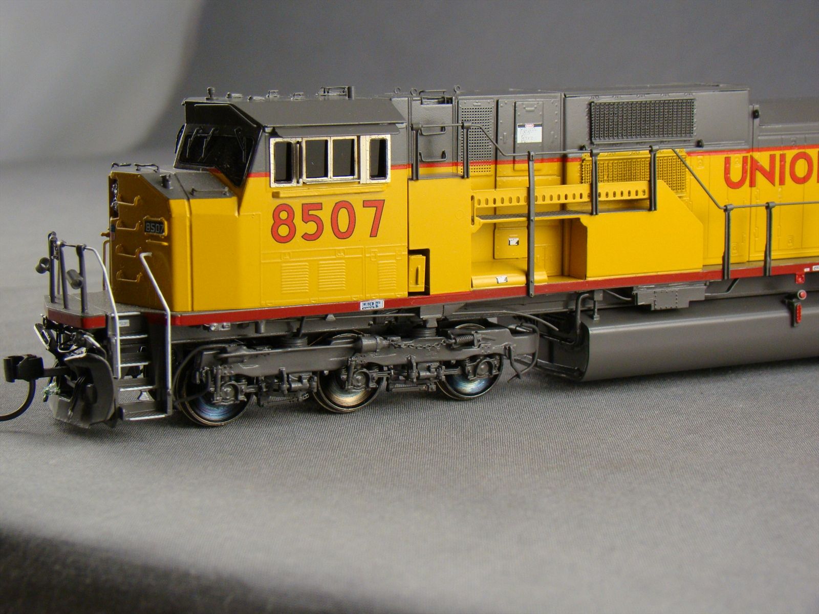 HO OMI UP SD90MAC #8507 Union Pacific