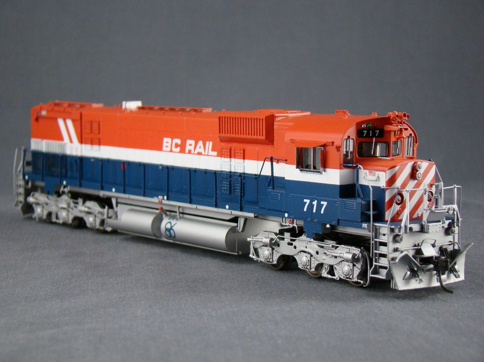 HO OMI BCR British Columbia ALCO M630 #717 NICE! DCC/DC