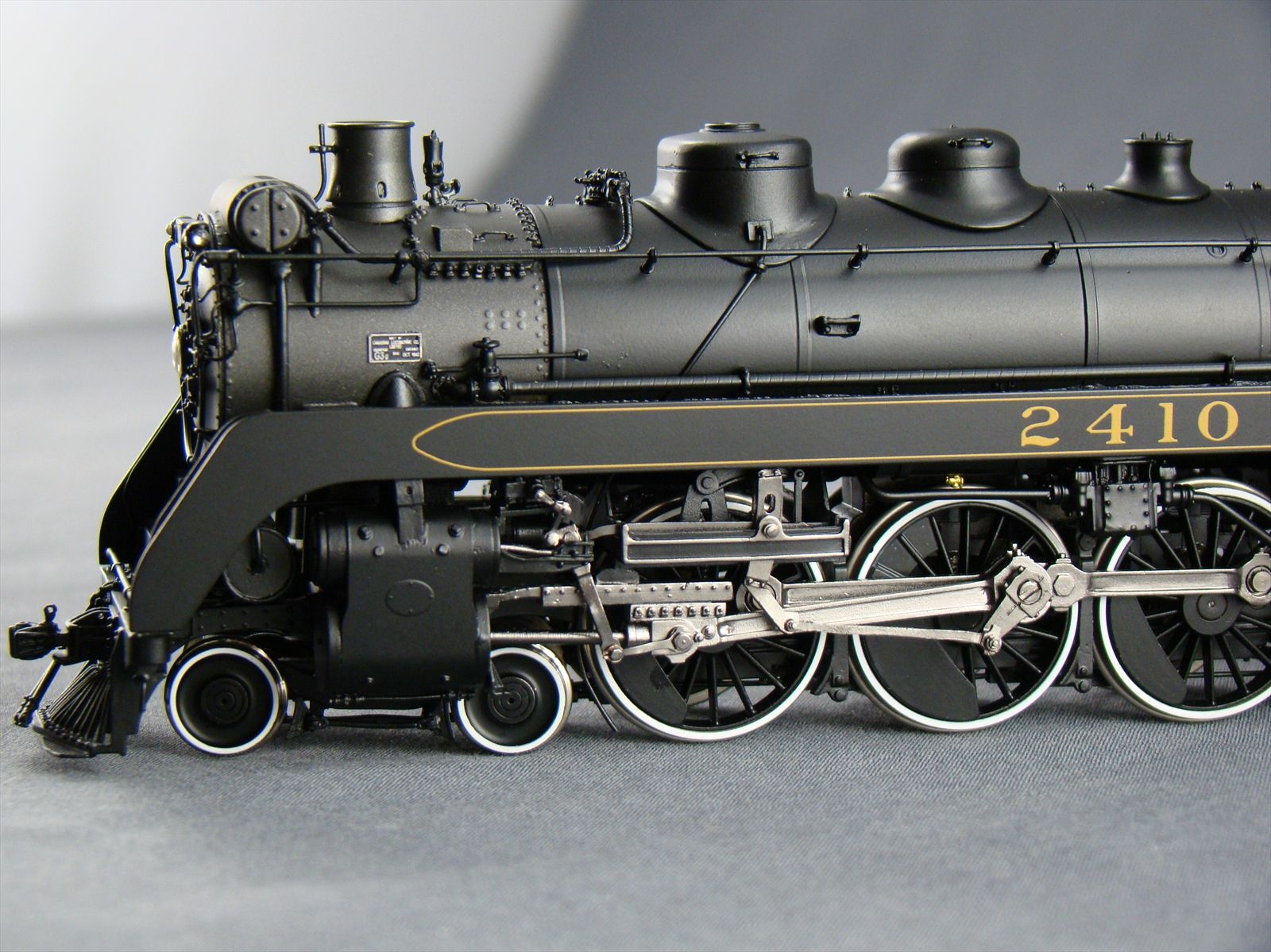 HO DP CPR Canadian Pacific G-3g 4-6-2 #2410 - Black