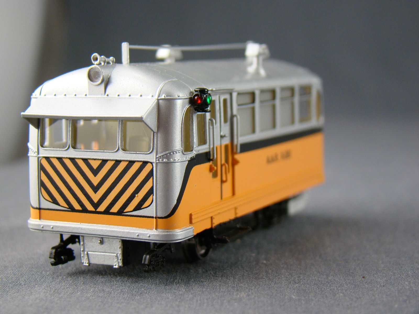 HO OMI AAR Prototype Rial Detector Car X-202