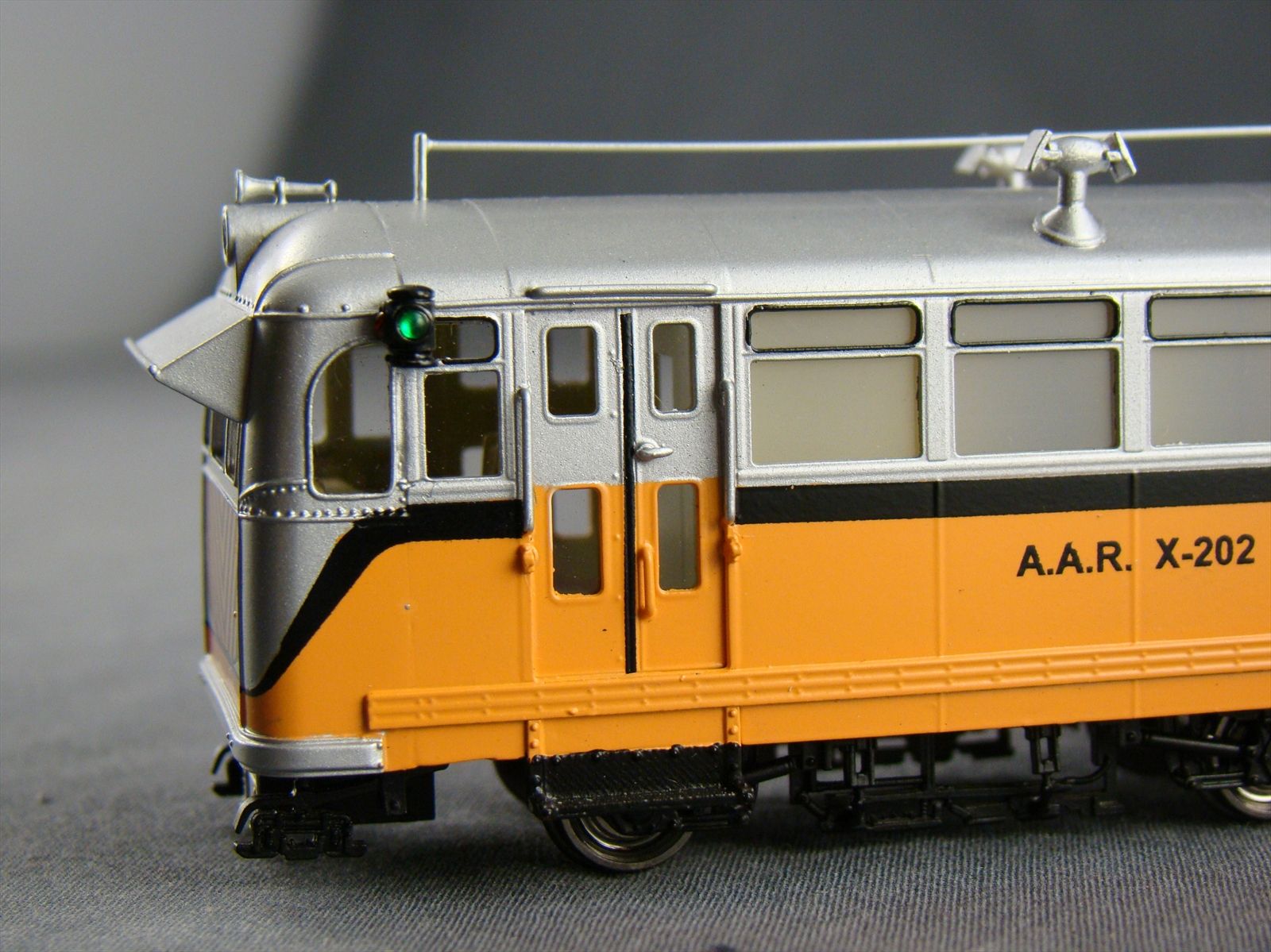 HO OMI AAR Prototype Rial Detector Car X-202