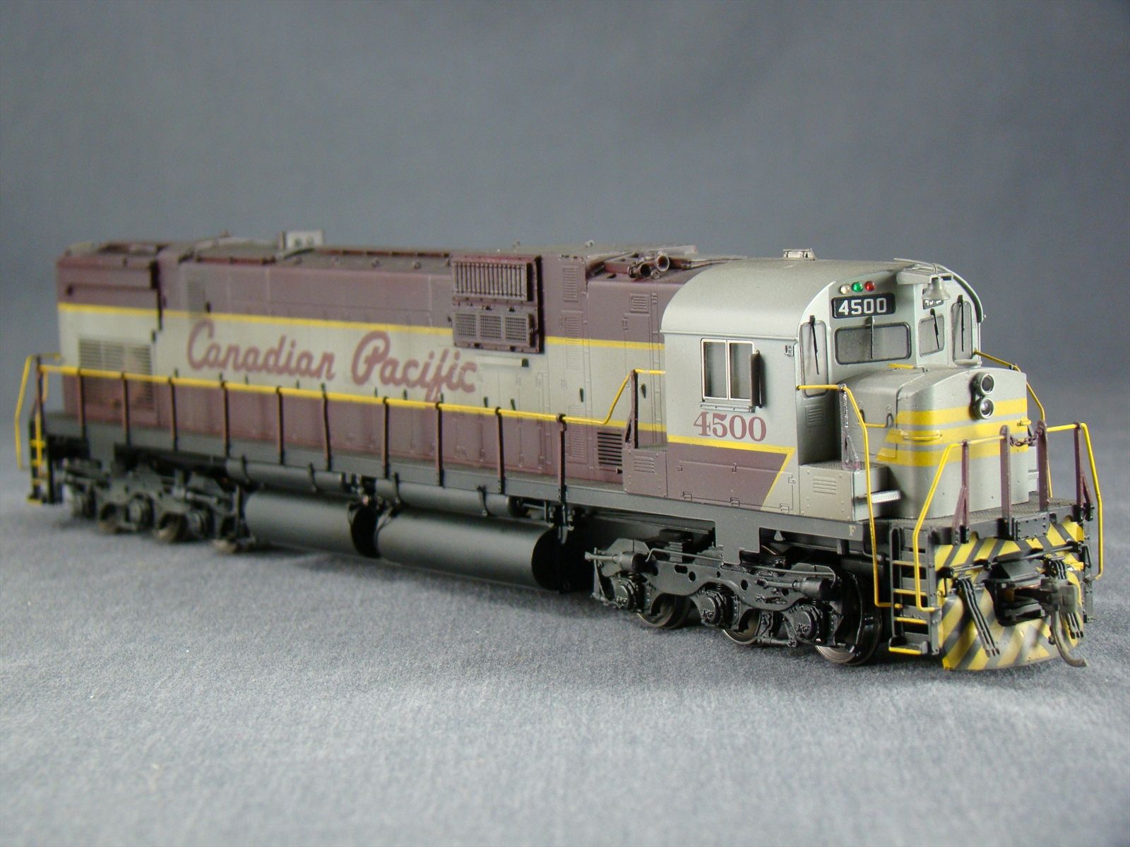 HO OMI CPR Canadian Pacific C630 #4500