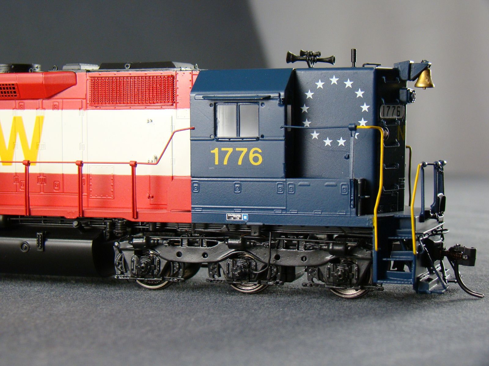 HO OMI N&W Bicentennial #1776 SD45