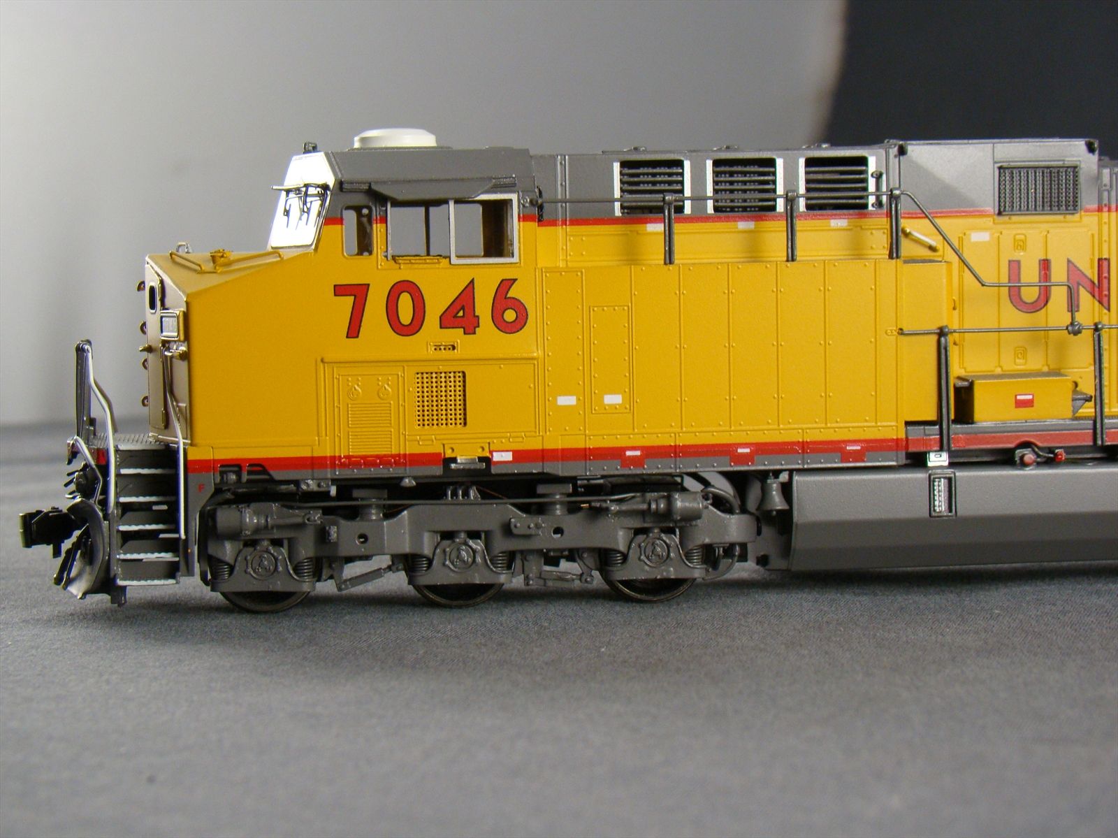 HO OMI UP Union Pacific AC4400CW #7046