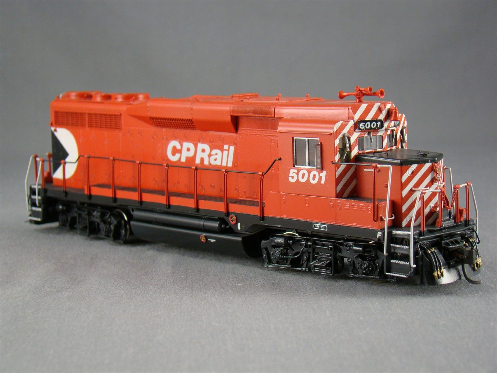HO OMI CPR Canadian Pacific GP30 Phase II #5001 Custom