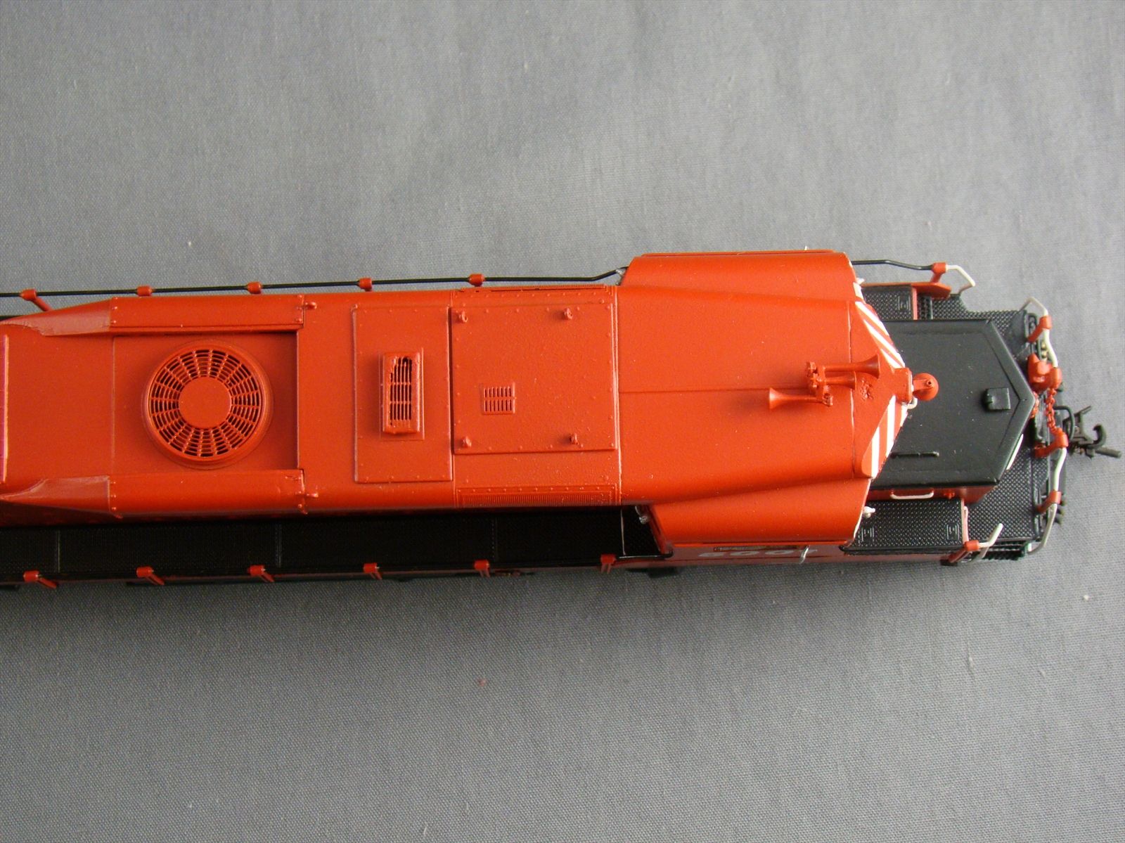 HO OMI CPR Canadian Pacific GP30 Phase II #5001 Custom