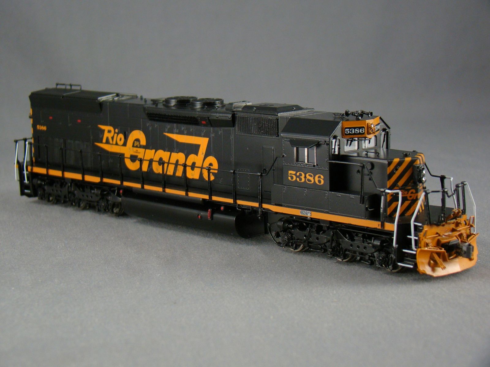 HO OMI Overland Models D&RGW EMD SD40T-2 #5386