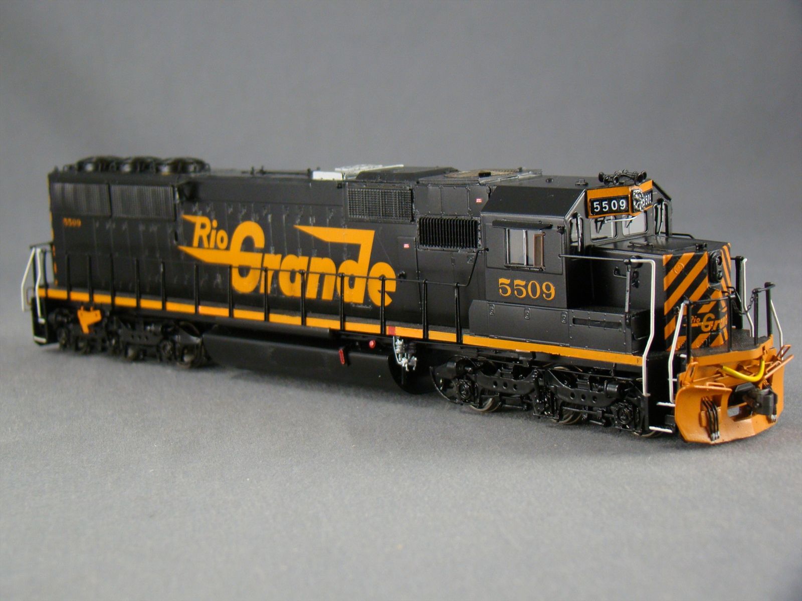 HO OMI Overland Models D&RGW EMD SD50 #5509 Custom
