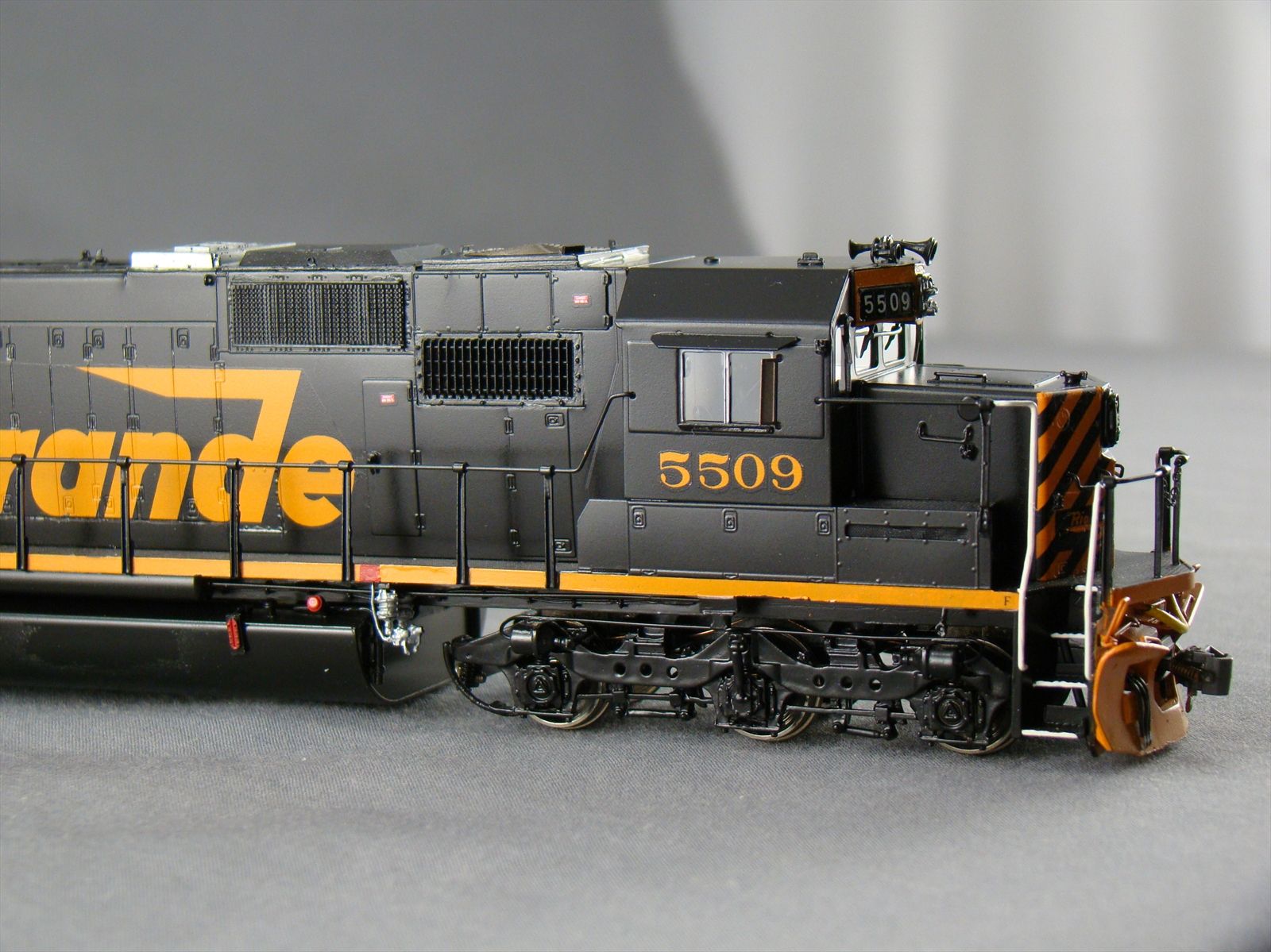 HO OMI Overland Models D&RGW EMD SD50 #5509 Custom