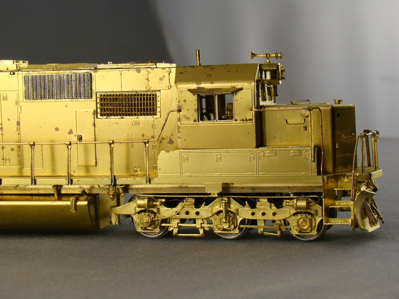 HO OMI 5046 Overland UP Union Pacific EMD SD60