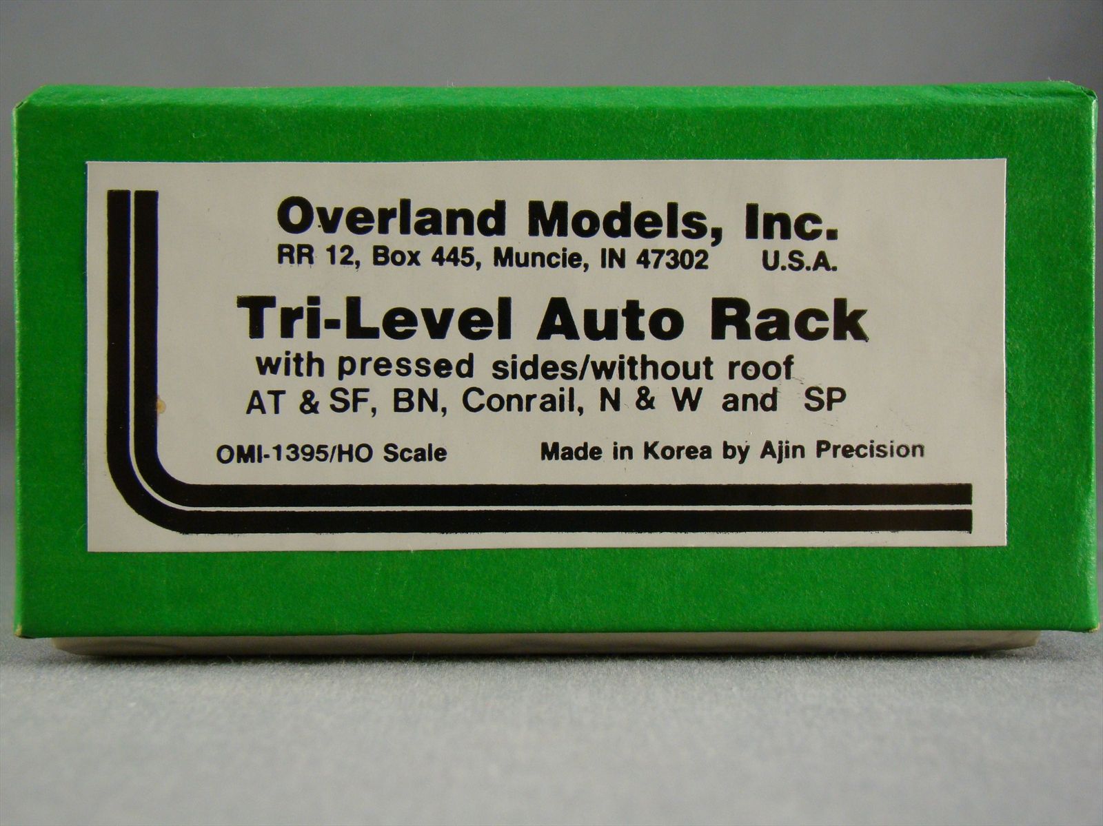 HO OMI 1395 Tri-Level Auto Rack - Pressed Sides - ATSF BN CR N&W SP