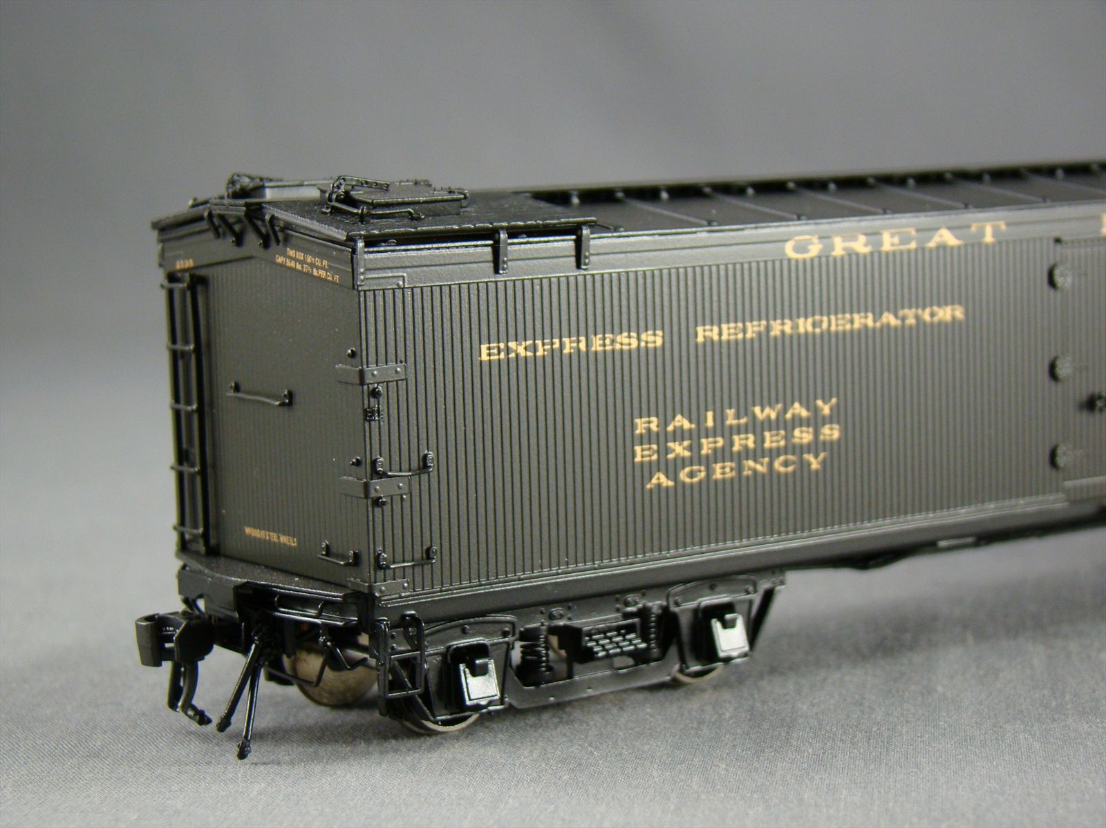 HO SSL GN Great Northern 50' Express Reefer #2135
