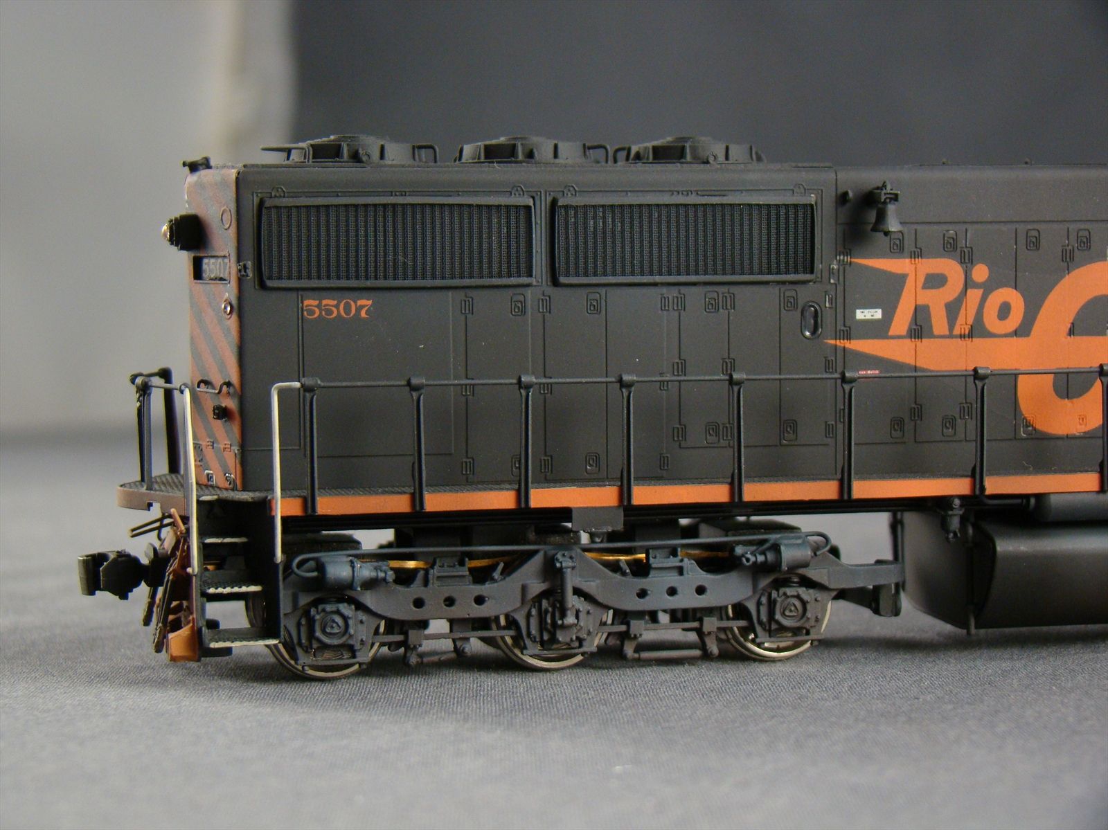 HO OMI 5039 Overland D&RGW EMD SD50 #5507 Custom