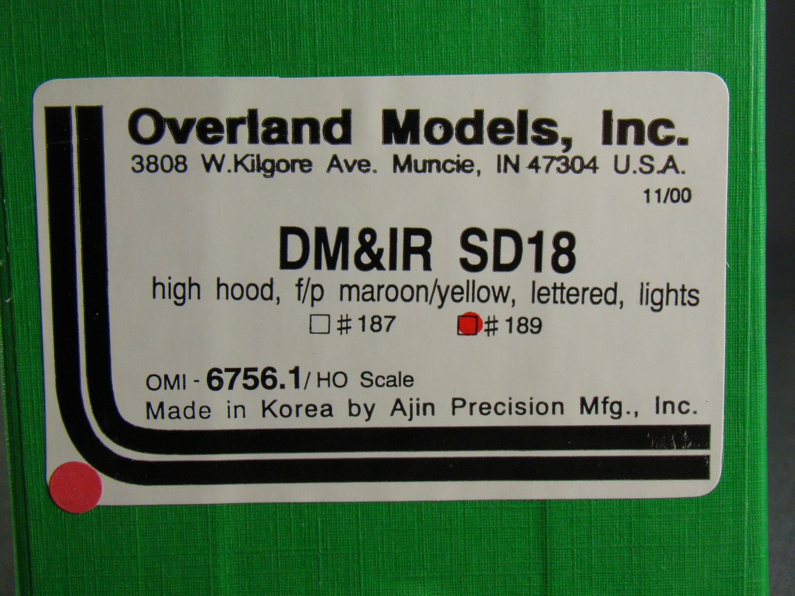 HO OMI DM&IR SD18 #189 Maroon/Yellow