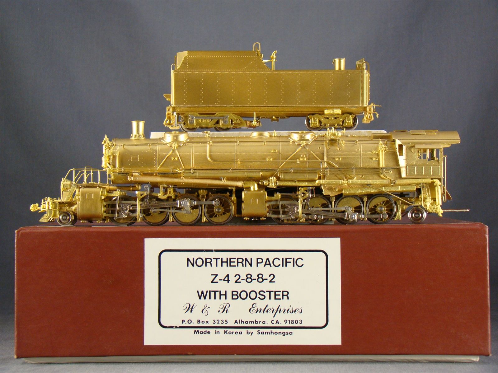 HO W&R NP Northern Pacific Z-4 2-8-8-2 with Booster