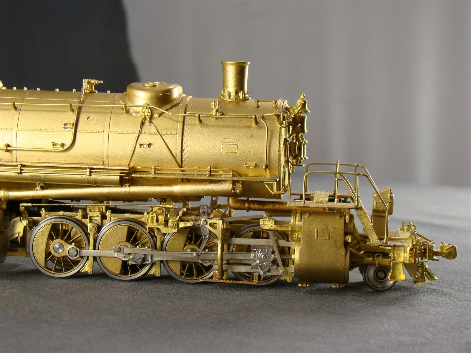 HO W&R NP Northern Pacific Z-4 2-8-8-2 with Booster