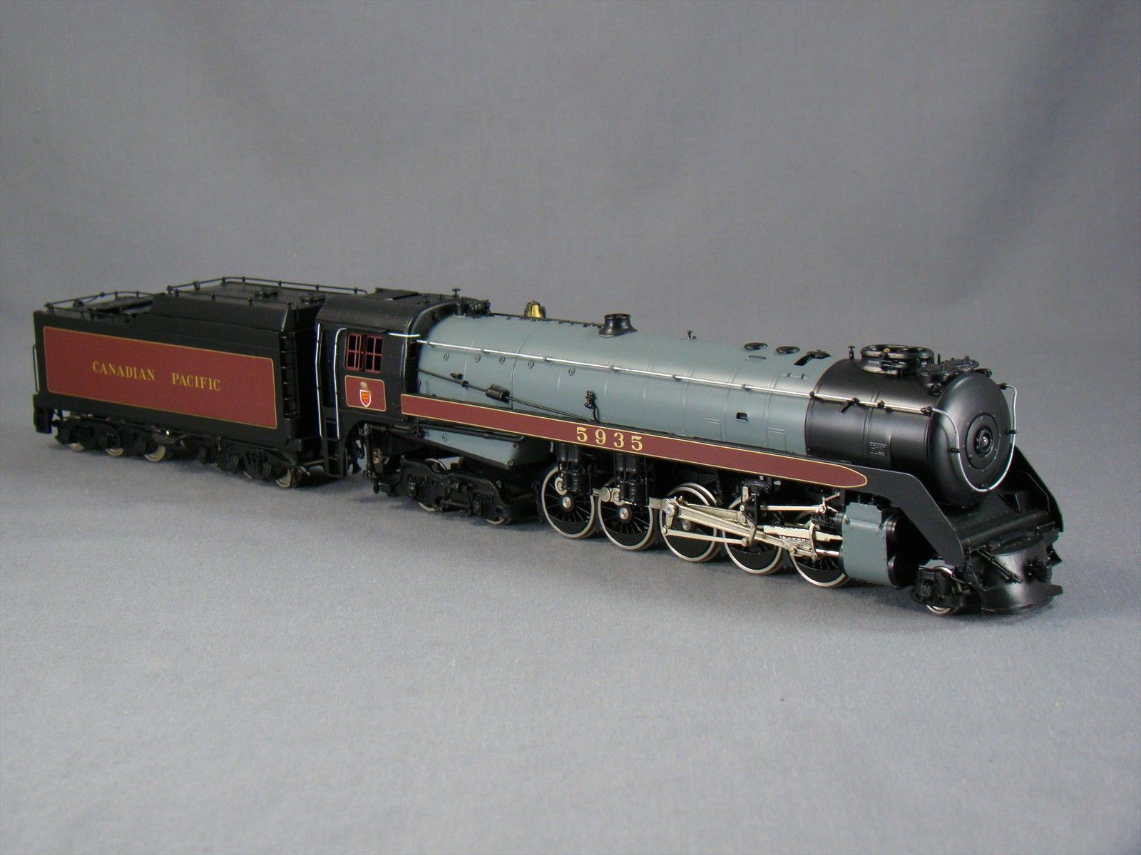 HO VH CP Canadian Pacific 2-10-4 T-1C #5935
