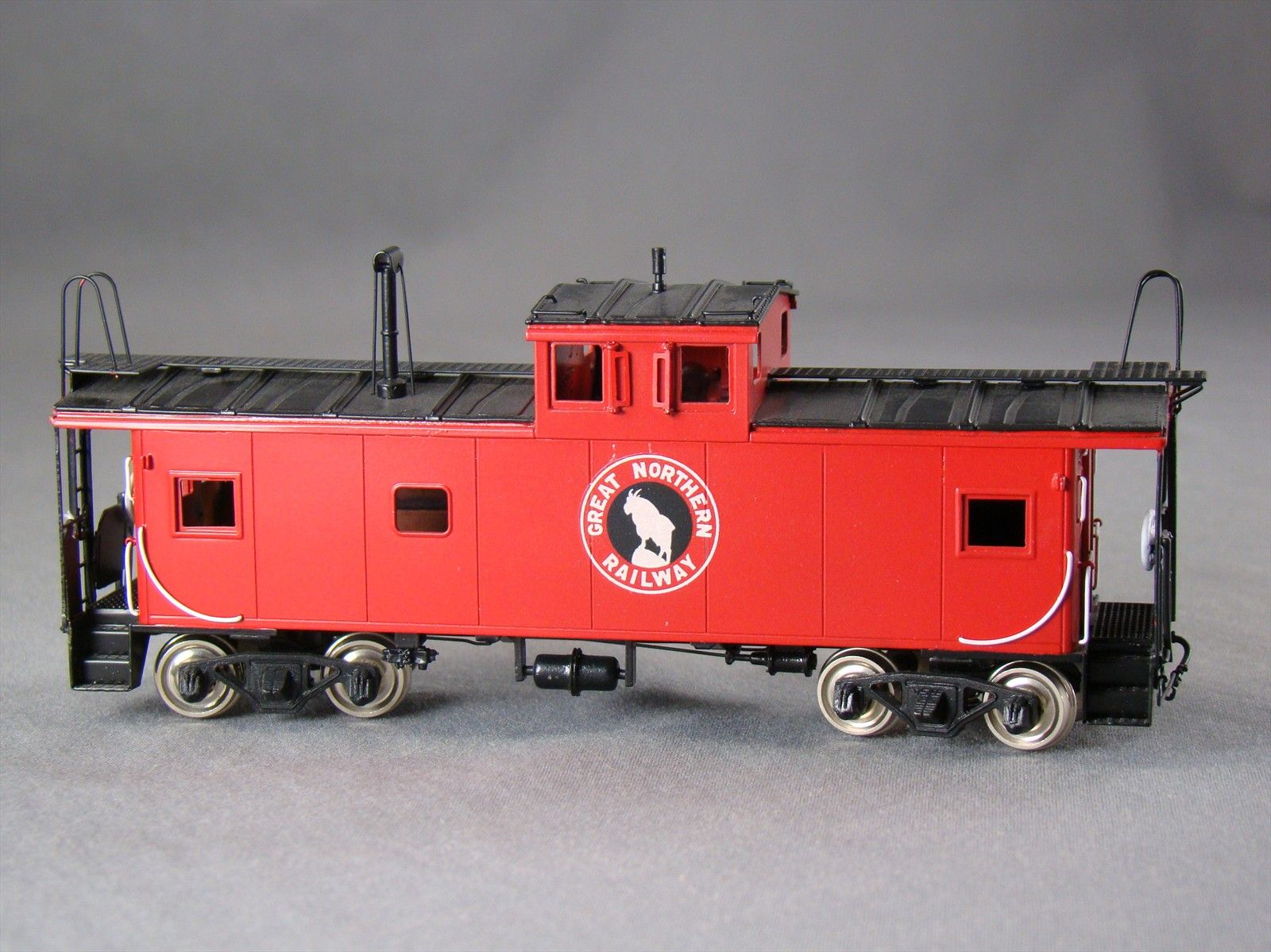 HO Oriental GN Great Northern Caboose X31-40