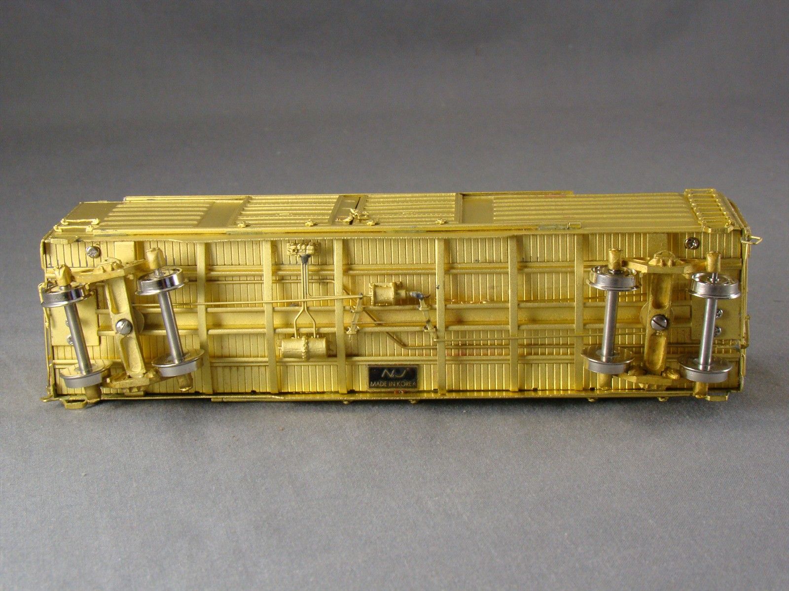 HO NJ International 602B Milwaukee 40' Ribbed Box Car