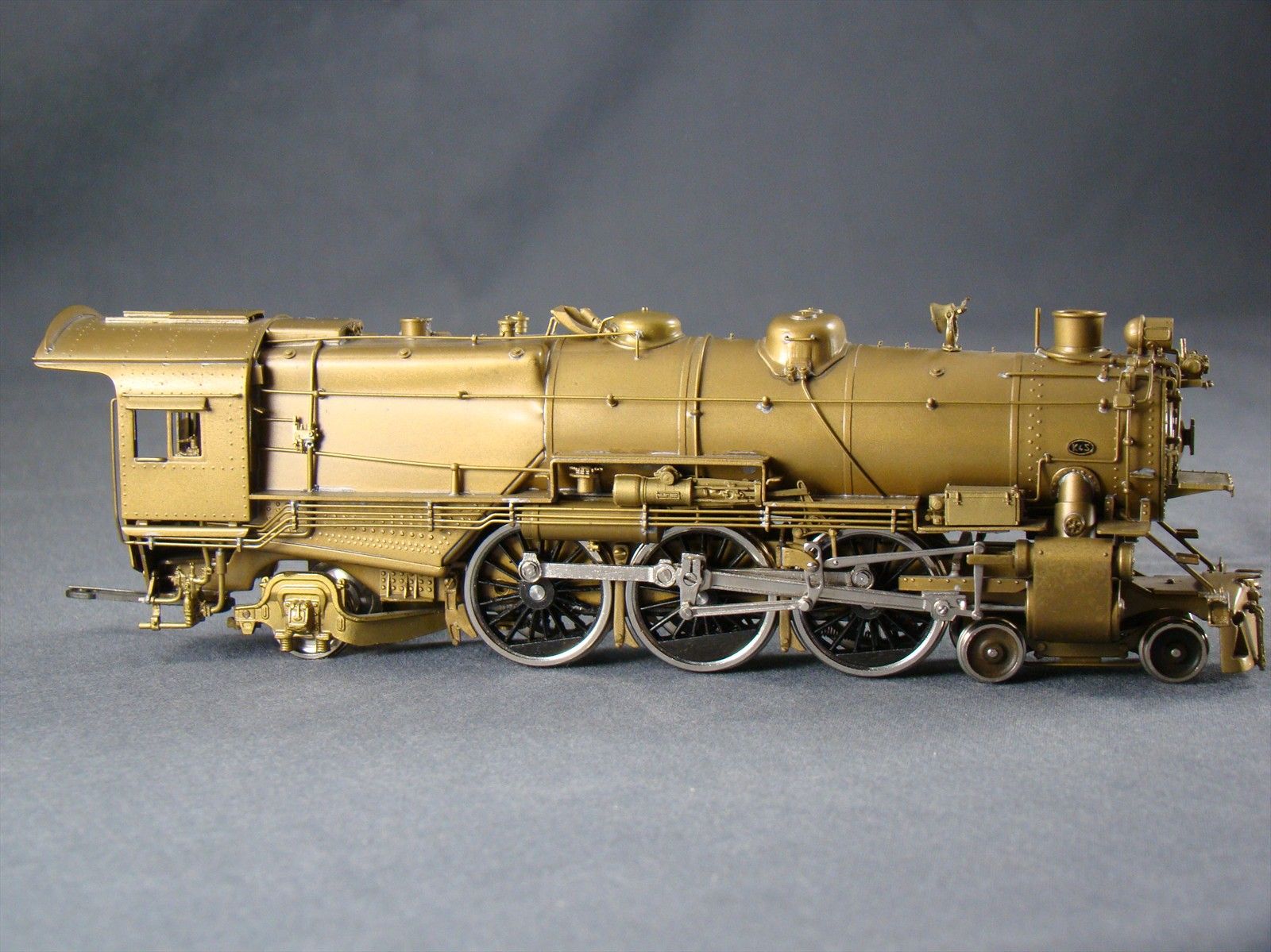 HO PFM UNITED PRR 1980 Run 4-6-2 K-4 PILOT MODEL