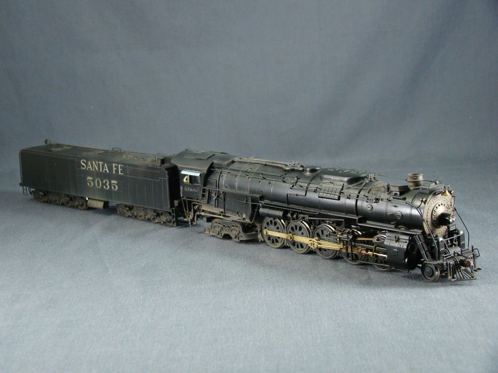 HO PFM Late Run AT&SF Santa Fe 2-10-4 #5035 - Custom Weathered