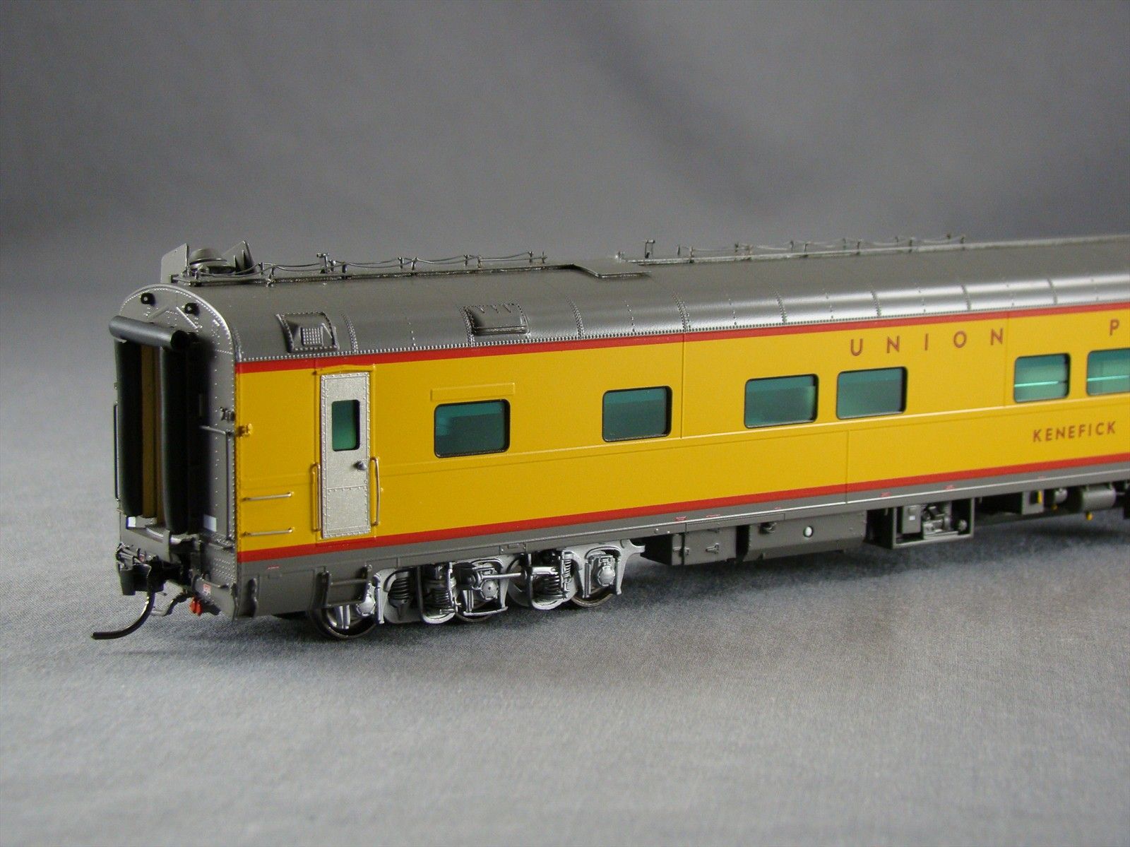 HO OMI 3419.1 UP Union Pacific Business Car - Kenefick #119 - Lights