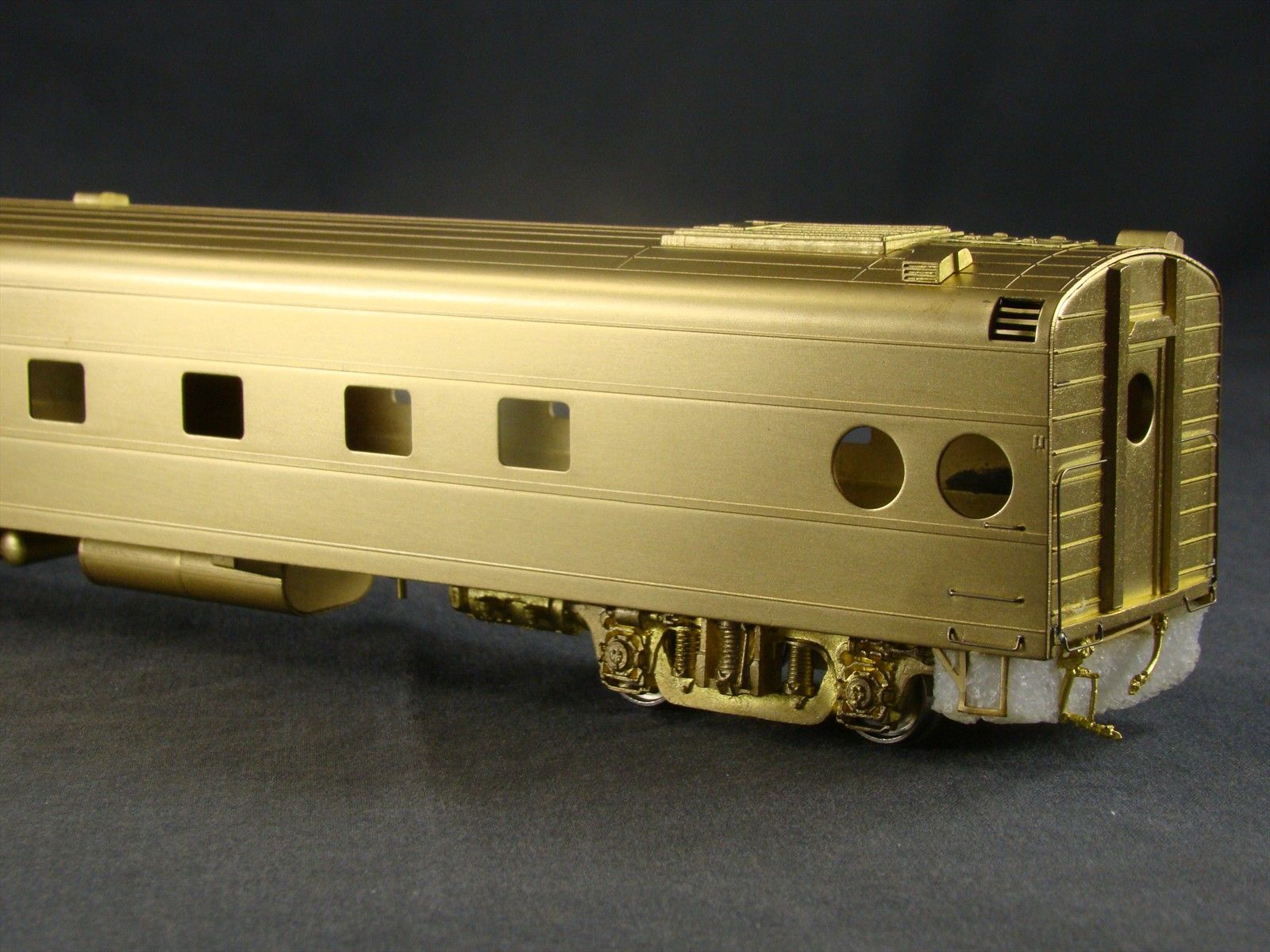 HO Oriental Milwaukee Hiawatha Baggage Dorm #1309-1314