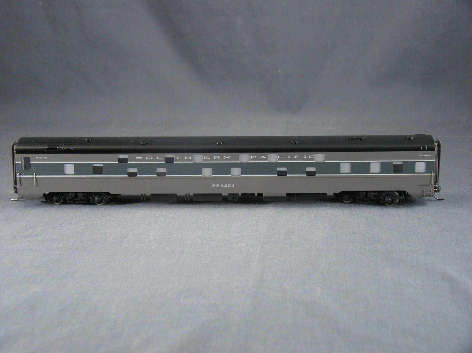 HO TCY 0317 Coach Yard SP Southern Pacific 12-5 Sleeper #9250 - CUSTOM