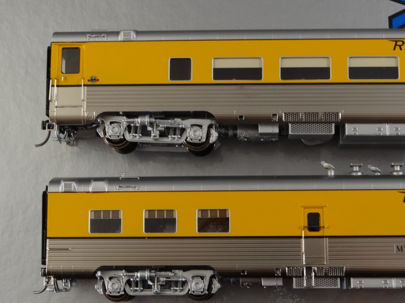 HO Division Point DP 5100F D&RGW Rio Grande Prospector Set 1-Stripe