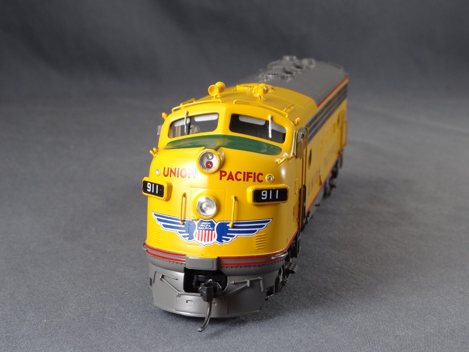 HO Division Point, UP Union Pacific FP7 A-B Set As-Delivered