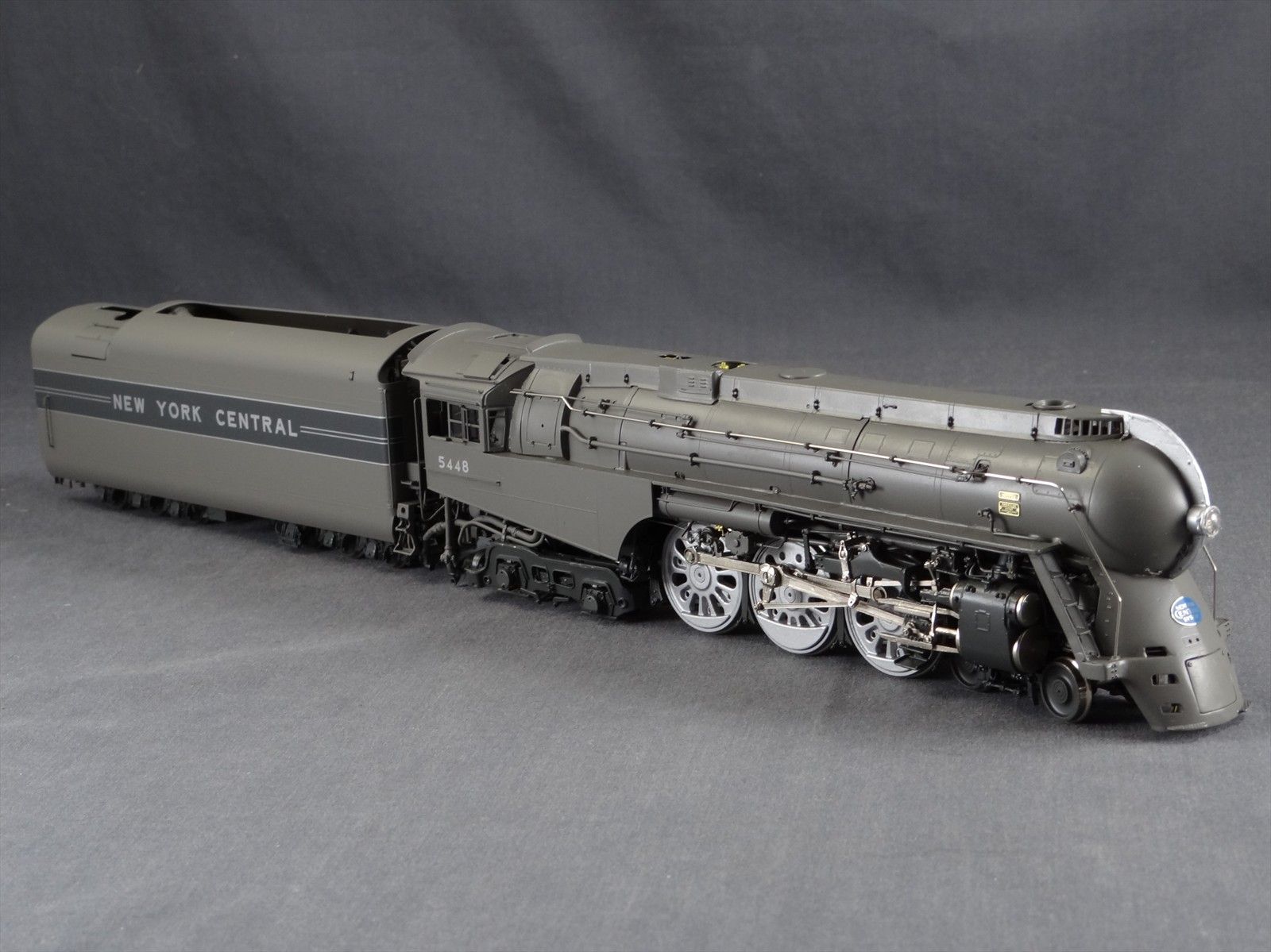 HO PSC NYC Dreyfuss Hudson J-3a, 1940 era, 4-6-4 ROAD # 5448