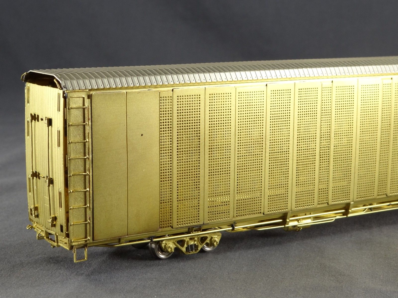 HO OMI 3251 Overland Safe-T-Pack Tri-Level Auto Rack - ATSF / FEC / N&W ...