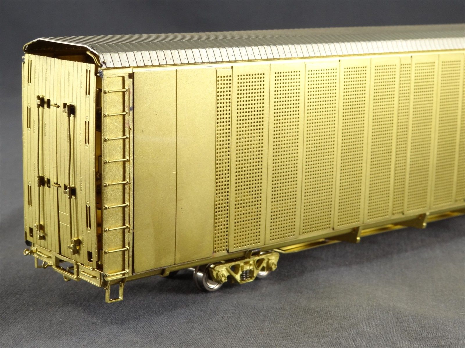 HO OMI 3251 Overland Safe-T-Pack Tri-Level Auto Rack - ATSF / FEC / N&W ...