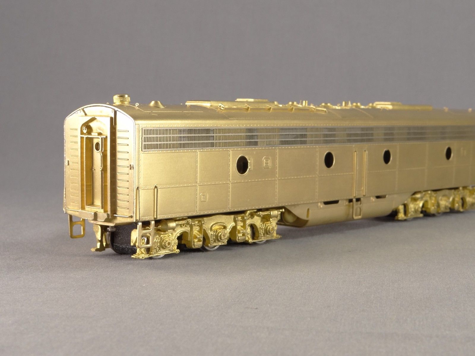 HO Brass Oriental Limited EMD E8 E8B 2250HP Diesel