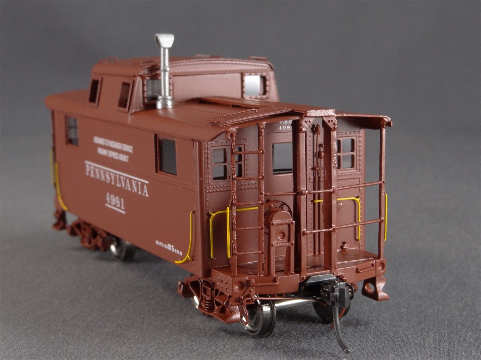 HO DP 3101B PRR Pennsylvania N5 Caboose #4981