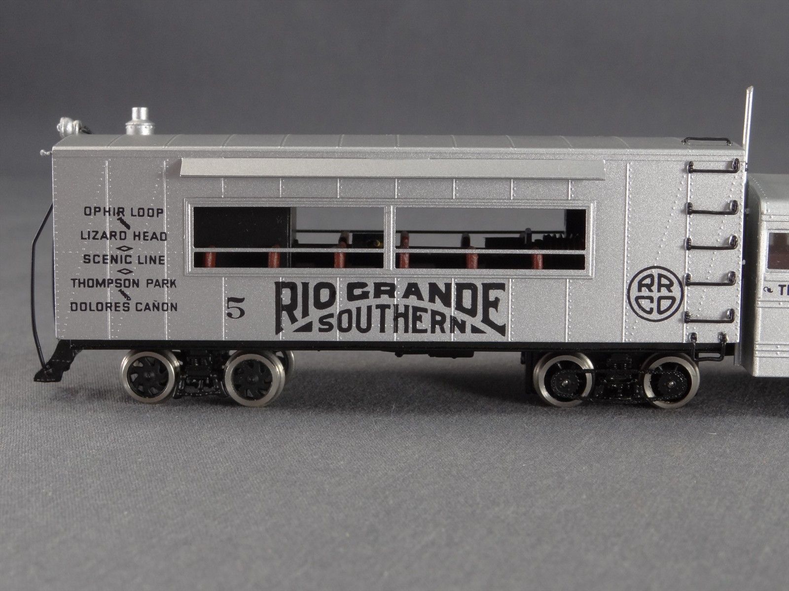 HOn3 PSC 17260-2 RGS Galloping Goose Wayne Bus Body Passenger #5