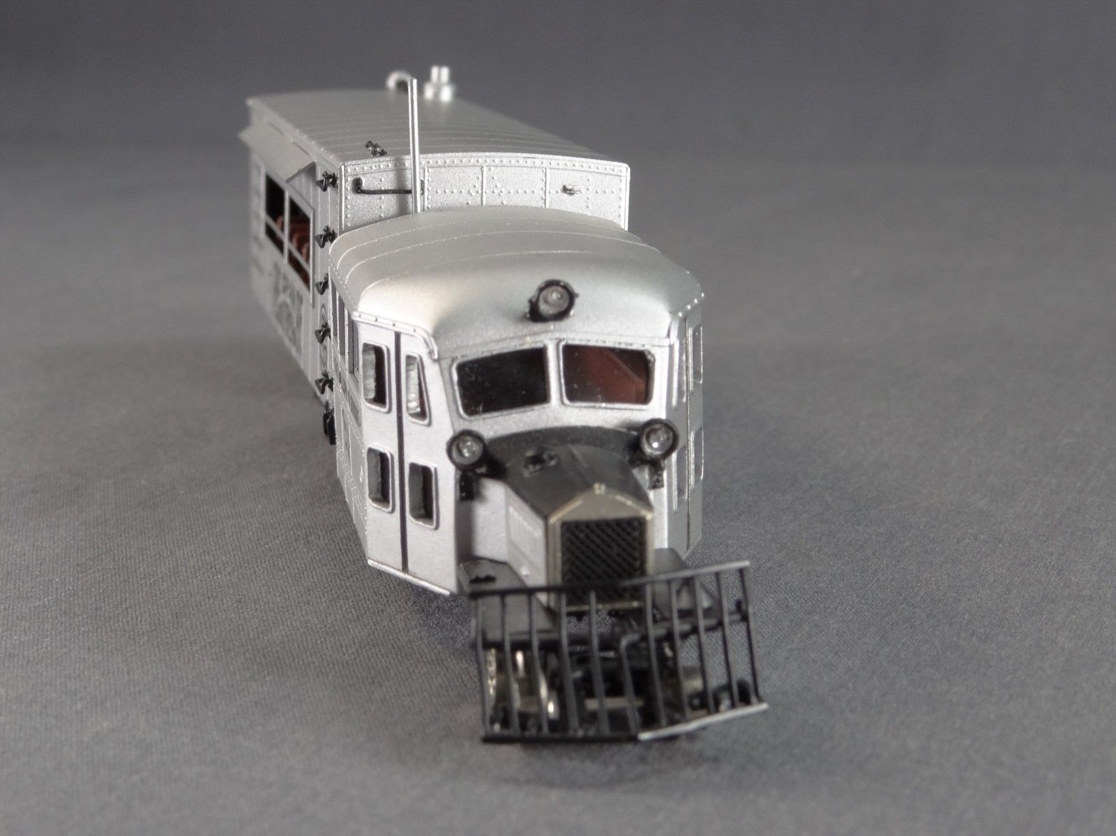 HOn3 PSC 17260-2 RGS Galloping Goose Wayne Bus Body Passenger #5