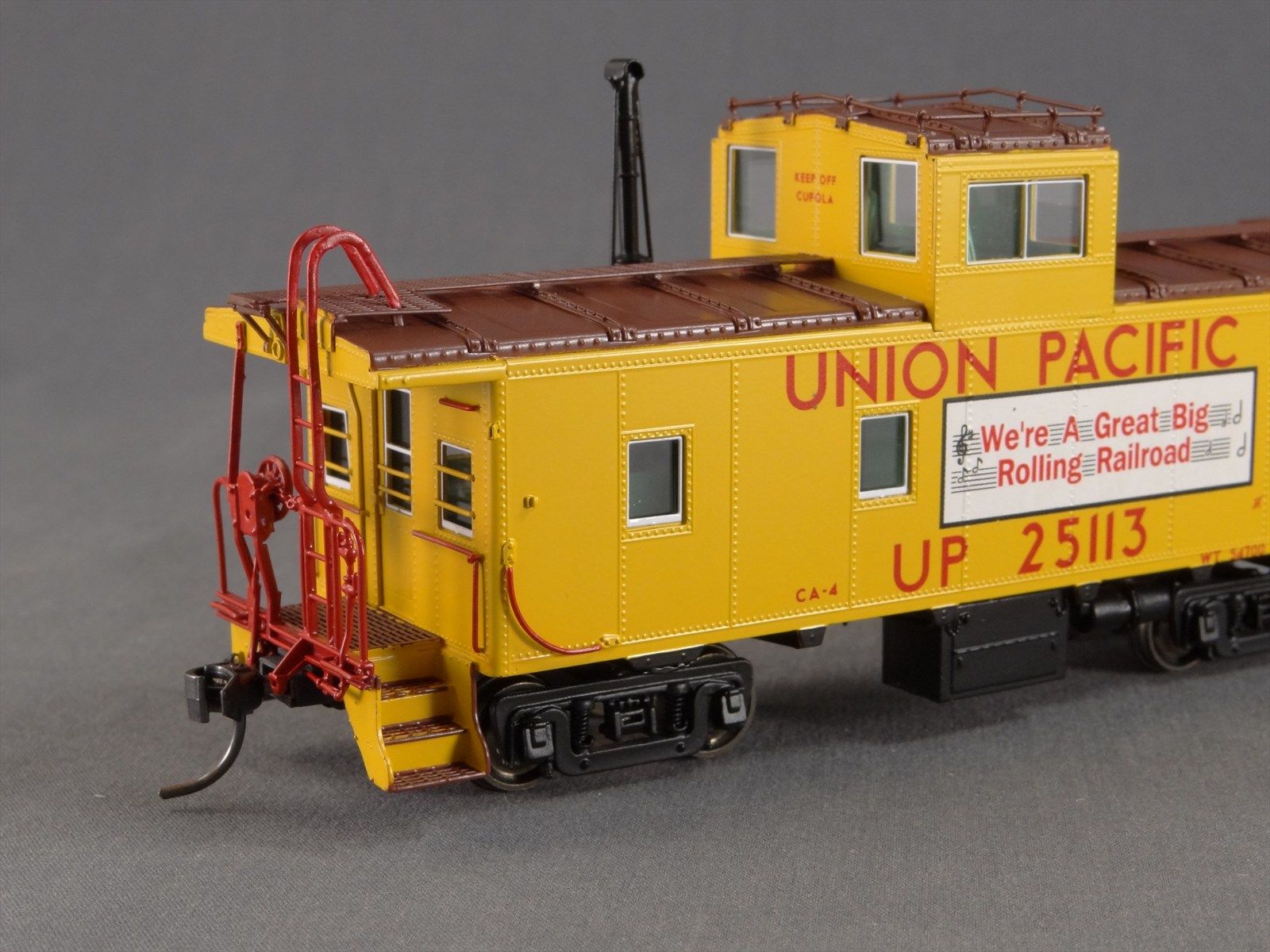 HO OMI 3971.3 Overland UP Union Pacific CA-4 Caboose #25113 w/ Interior ...