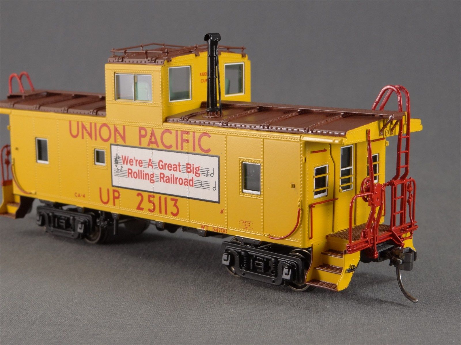 HO OMI 3971.3 Overland UP Union Pacific CA-4 Caboose #25113 w/ Interior ...