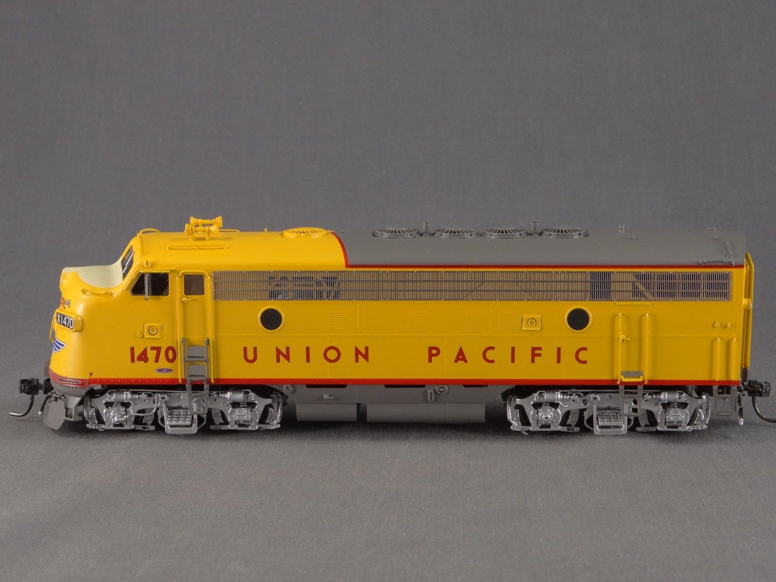HO DP-2073 Division Point UP EMD F7A F7B F7 A-B Diesel Set #1470