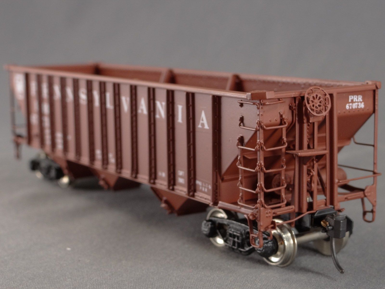 HO PSC 15782-4 PRR 70-Ton 3-Bay H-39 Hopper #670736