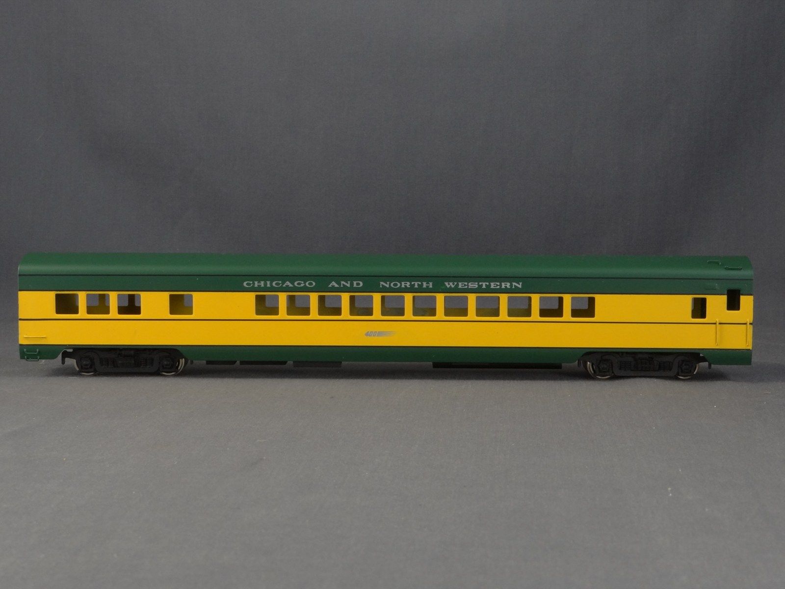 HO Brass NKP C&NW Route of the 400 - Coach & Coach Set