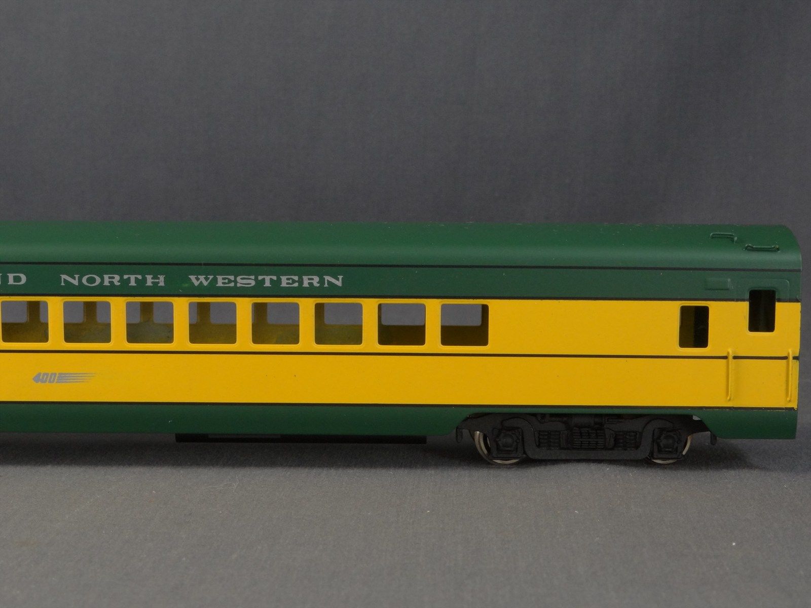 HO Brass NKP C&NW Route of the 400 - Coach & Coach Set