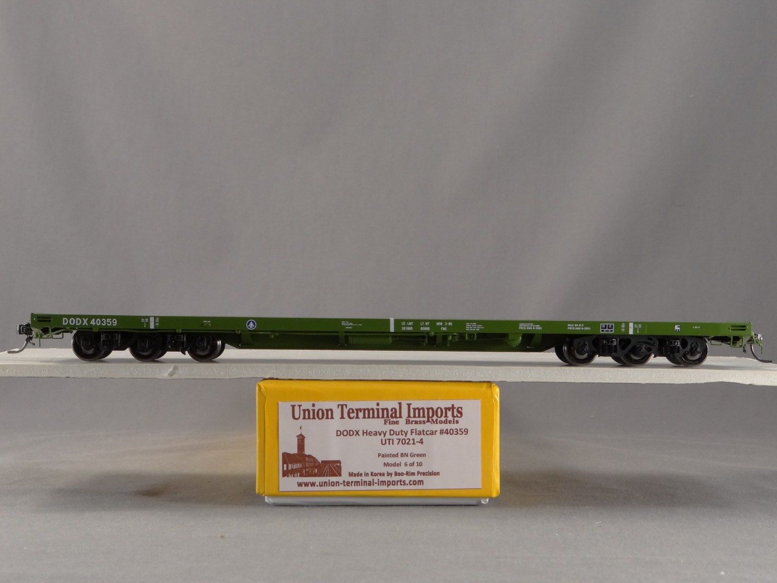 HO Brass UTI DODX Heavy Duty Flat Car #40359 BN Green