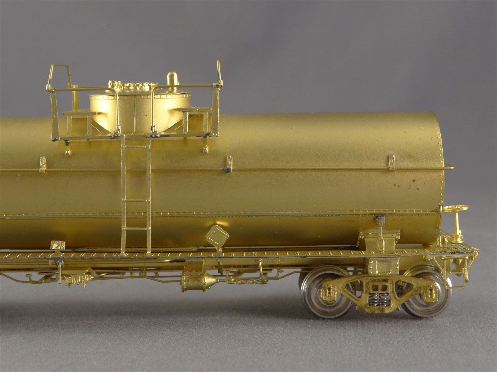 HO Brass Overland GATX 8000 Gal Single Dome Tank Car Unpainted